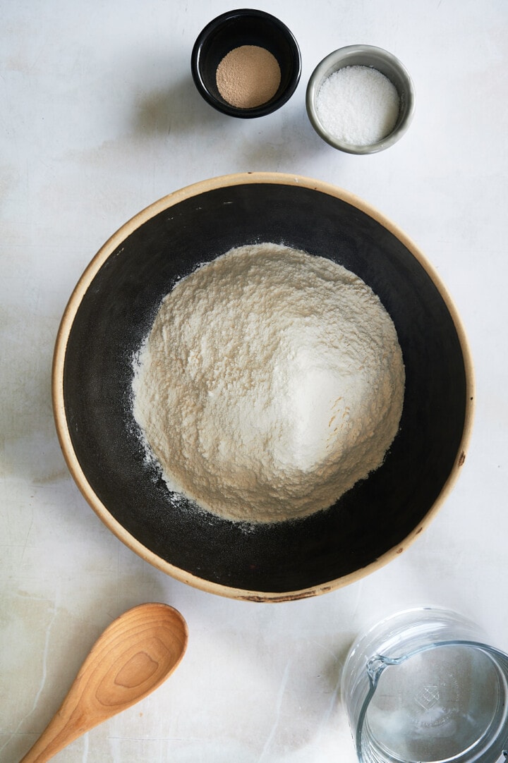 Oven-baked Neapolitan Pizza Dough (step by step guide)
