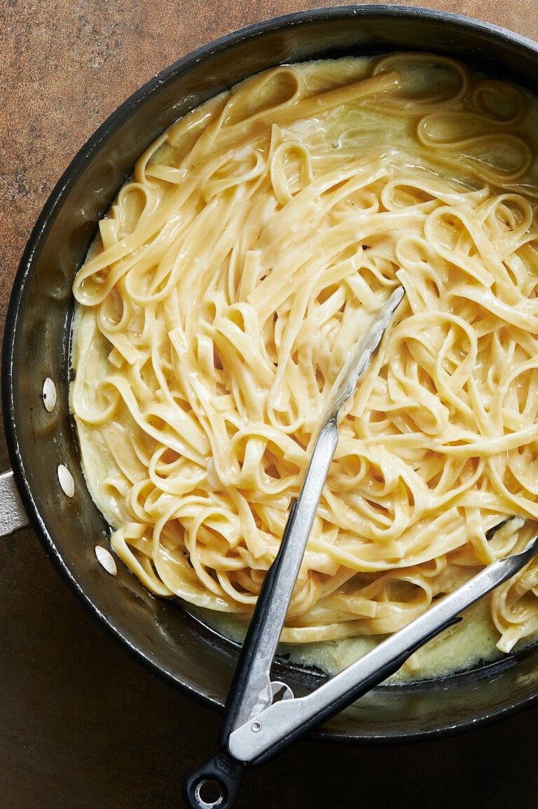 No Cream Traditional Alfredo Sauce | Josie + Nina